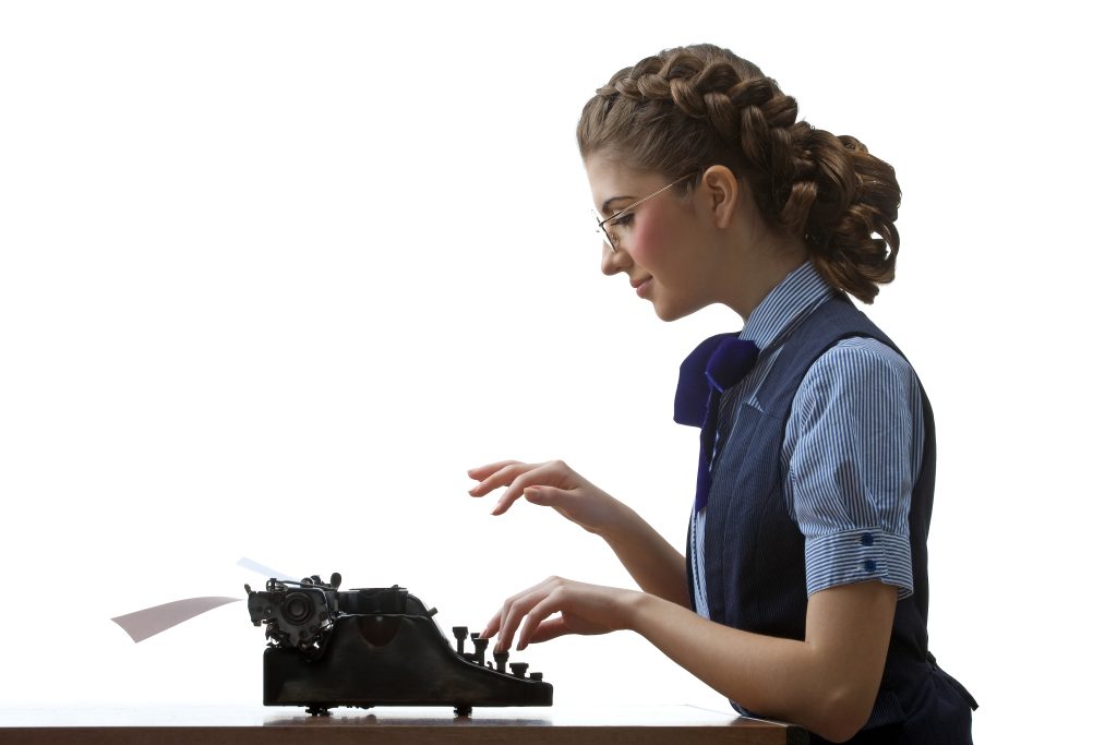 10 Pros and Cons of Being a Court Reporter